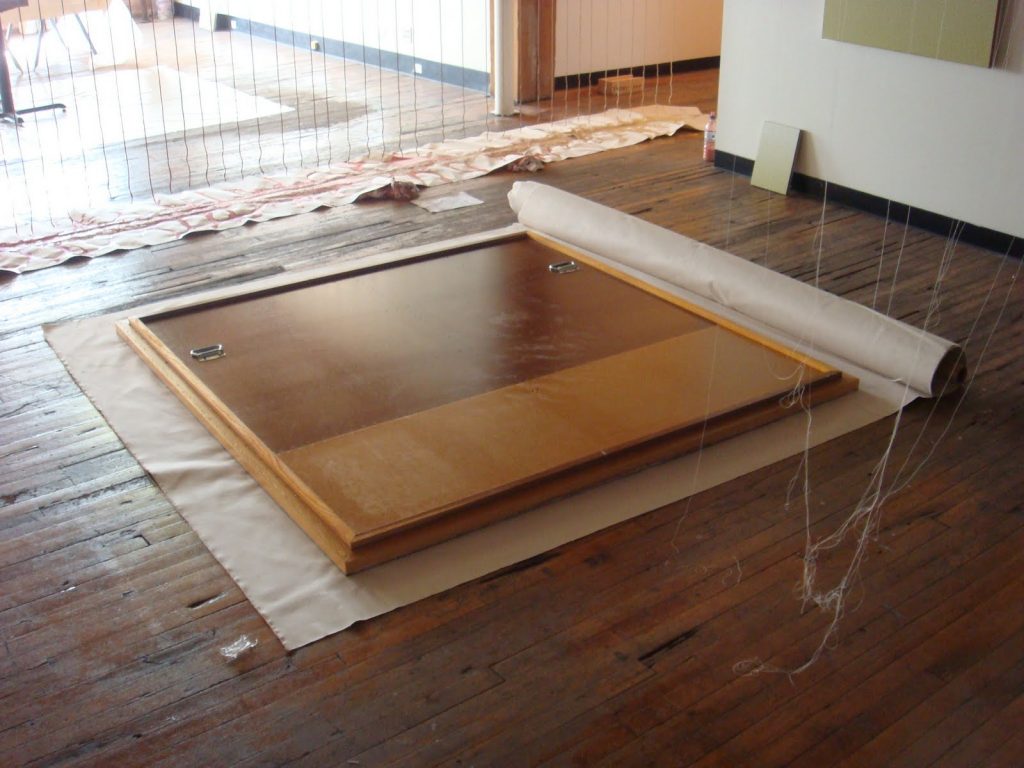 Cream Co Stretching A Canvas